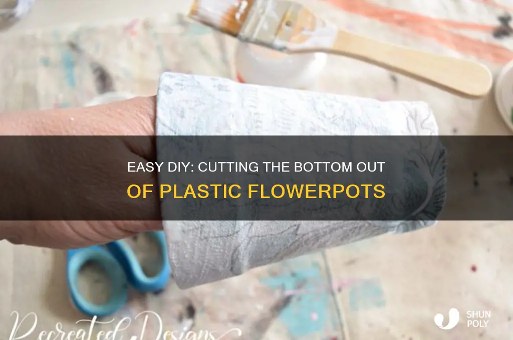 Easy Diy: Cutting The Bottom Out Of Plastic Flowerpots | ShunPoly