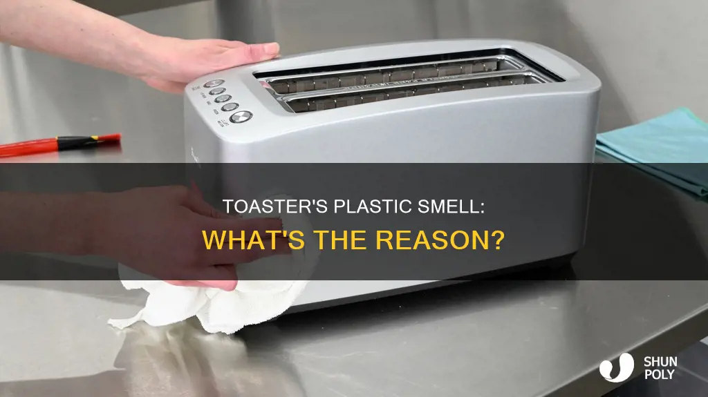 Toaster's Plastic Smell: What's The Reason? | ShunPoly